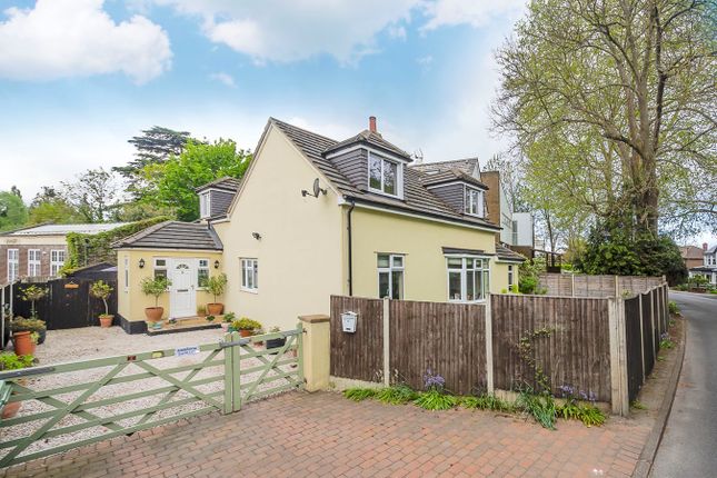 Houses for Sale in Shepperton - Shepperton Houses to Buy - Primelocation