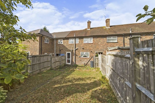 Purbeck Close, Merstham, Redhill RH1, 3 bedroom terraced house for sale ...