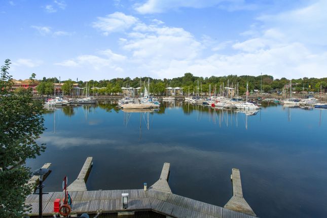 Princes Reach, Ashton-On-Ribble, Preston, Lancashire PR2, 2 bedroom ...