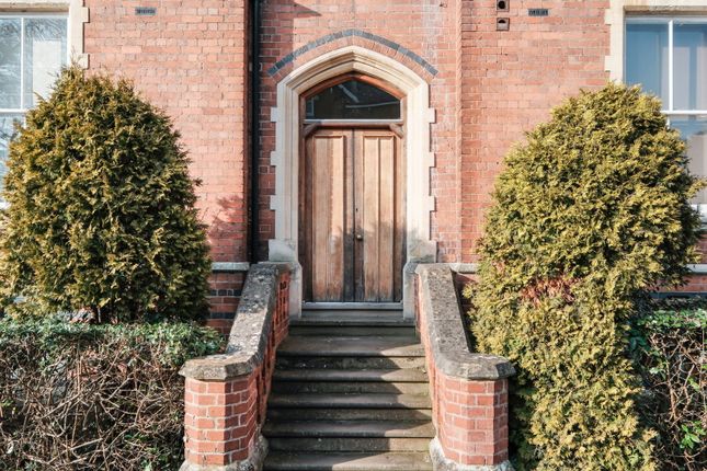 Barbourne Terrace, Worcester WR1, 2 bedroom flat for sale - 69495624 ...