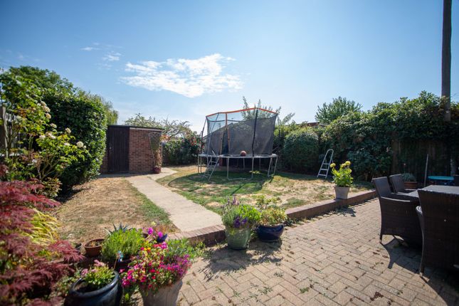 Town Road, Cliffe Woods, Rochester ME3, 4 bedroom semi-detached house ...