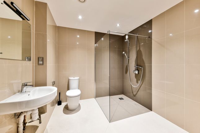 Pages Walk, London SE1, 3 bedroom flat for sale - 61765172 | PrimeLocation