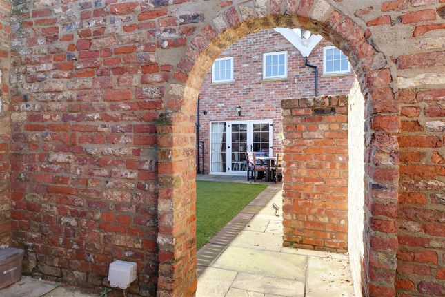 Sandringham Cottages, Brantingham HU15, 2 bedroom cottage to rent ...