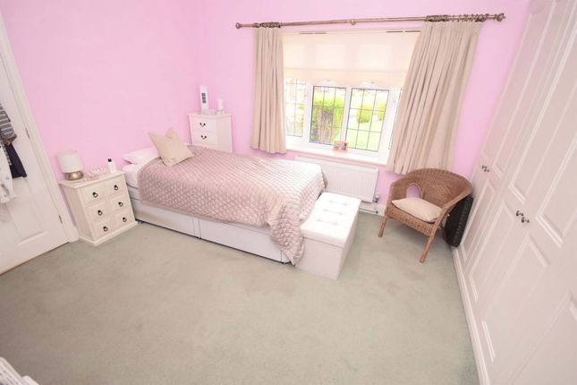 Halstead Road, Earls Colne, Colchester CO6, 2 bedroom semi-detached ...