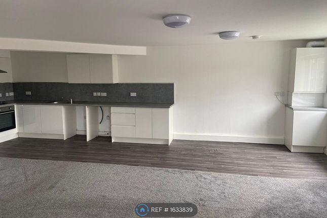 Stanks Drive, Leeds LS14, 3 bedroom flat to rent - 64004769 | PrimeLocation