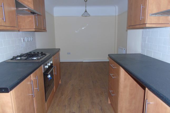 Longview Drive, Huyton L36, 2 bedroom flat to rent - 61709763 ...