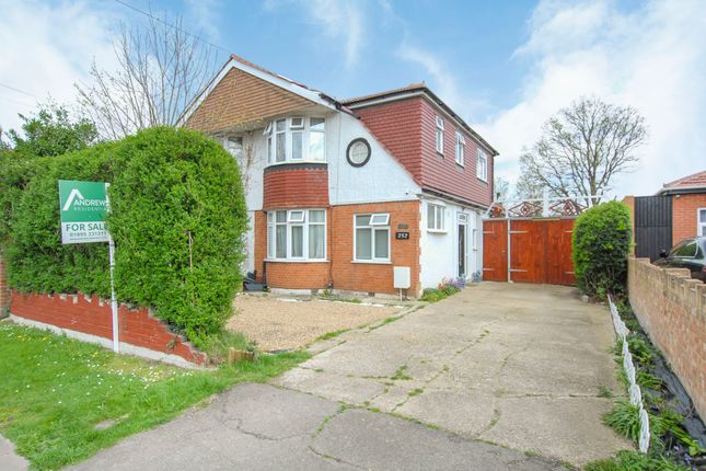 Long Lane Hillingdon Uxbridge Ub10 4 Bedroom Semi Detached House For