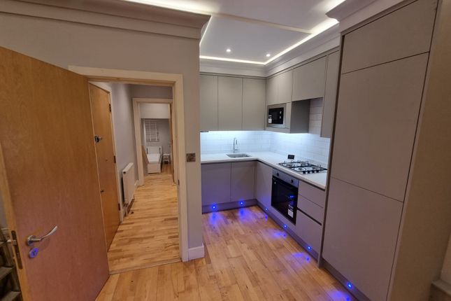 Southwark Bridge Road, Borough SE1, 1 bedroom flat to rent - 67134245 ...