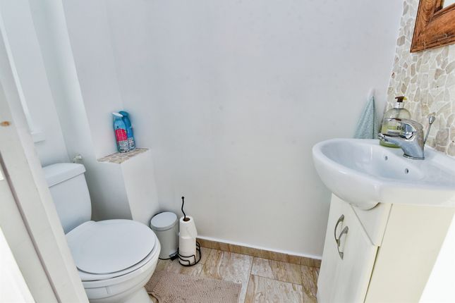 Nursteed Close, Devizes SN10, 3 bedroom terraced house for sale ...