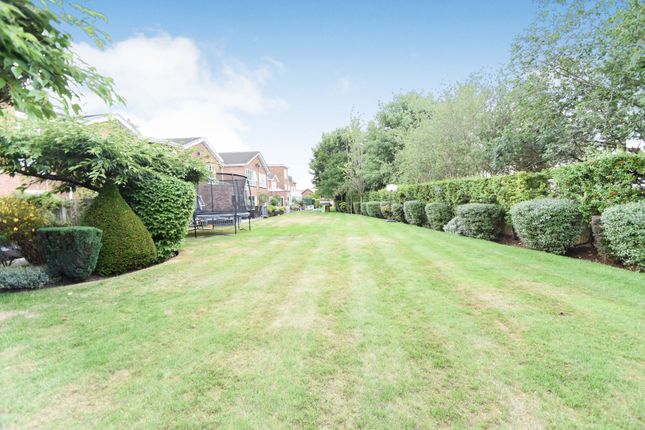 The Square, Ringley Chase, Whitefield M45, 3 bedroom town house for ...