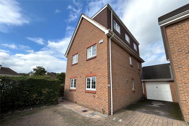 Badger Way, Aldershot GU12, 5 bedroom detached house for sale ...