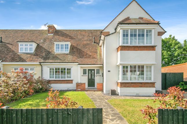 Homes for Sale in Clacton-on-Sea - Buy Property in Clacton-on-Sea ...