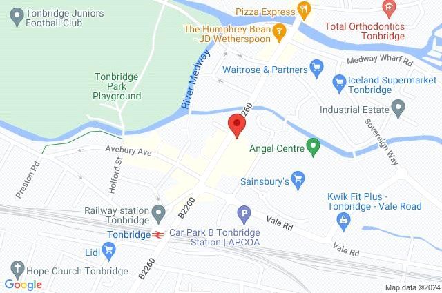 High Street, Tonbridge TN9, 2 bedroom flat for sale - 67835170 ...