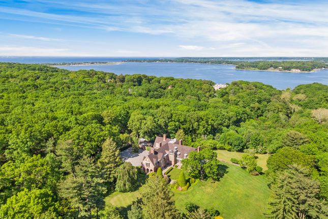 Laurel Hill, 222 Cleft Road, Long Island, New York State, East Coast ...