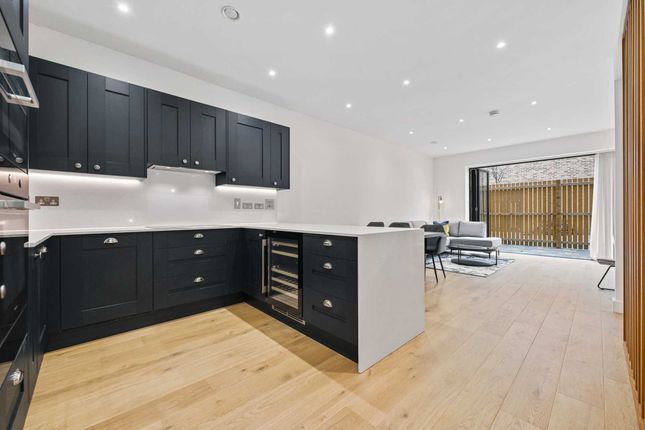 Caird Street, North Kensington, London W10, 4 bedroom terraced house to ...