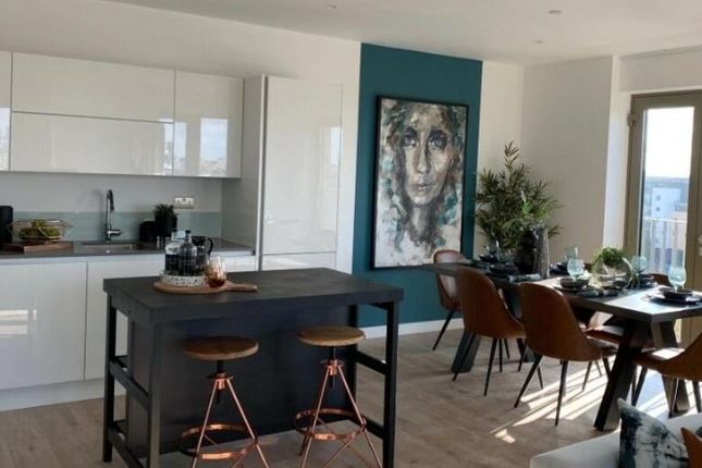 Tiller House, Armada Way, London E6, 2 bedroom flat to rent - 66008643 ...