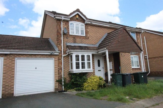 2 Bed Semi Detached House For Sale In Oakenshaw Court Wyke Bradford