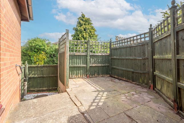 High Street, Broughton, Kettering NN14, 1 bedroom detached bungalow for ...