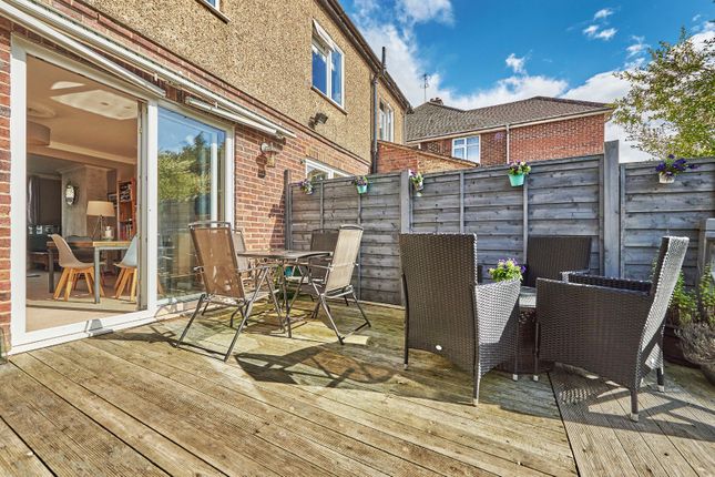 Chaul End Road, Caddington, Luton, Bedfordshire LU1, 3 bedroom semi ...