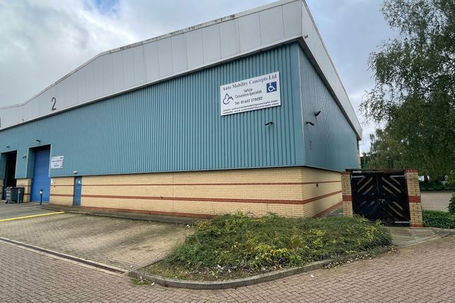 Unit 2, Maxted Corner, Hemel Hempstead HP2, industrial to let ...