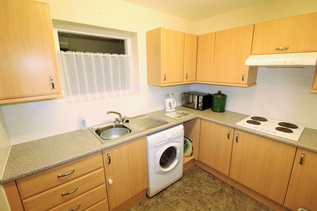 Apt 42, Beacon Court, Off Charles Hayward Drive, Wolverhampton/Sedgley ...