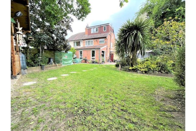 Yew Tree Avenue, Birmingham B26, 4 bedroom semi-detached house for sale ...