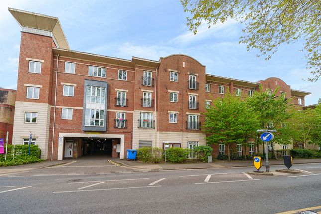 Grenfell Road, Maidenhead SL6, 2 bedroom flat for sale - 67247895 ...
