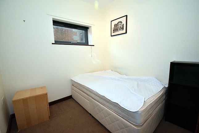 Howell Road, Central Exeter EX4, 2 bedroom flat for sale - 53703243 ...