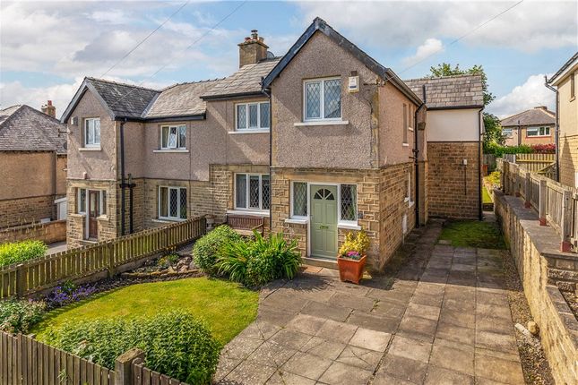 Springfield Road, Baildon, West Yorkshire BD17, 3 bedroom semi-detached ...