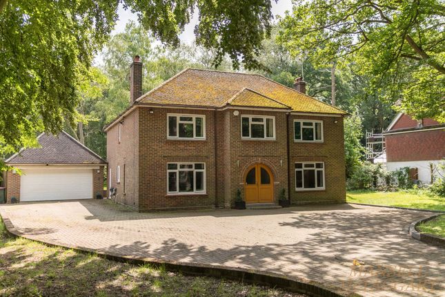 Balcombe Road, Crawley RH10, 4 bedroom detached house for sale ...