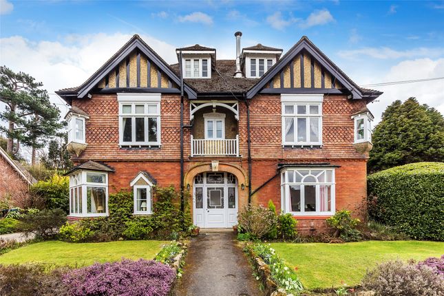 Homes for Sale in High Street, Oxted RH8 - Buy Property in High Street ...