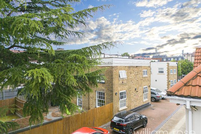 Photos of Glebelands Court, Glebelands Avenue, South Woodford, London ...