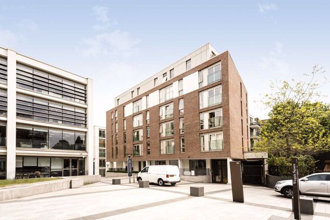 Wingate Square, London SW4, 2 bedroom flat for sale - 51349689 ...
