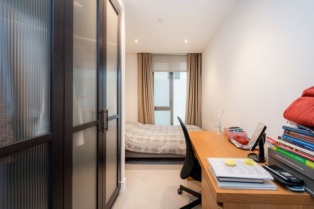 Chartwell House, London SW114Fp SW11, 3 bedroom flat for sale ...