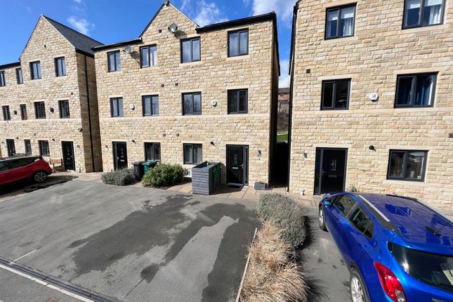 Brian Close Walk, Baildon, West Yorkshire BD17, 4 bedroom semi-detached ...