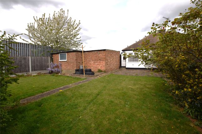Purland Close, Dagenham RM8, 2 bedroom bungalow for sale - 70017431 ...
