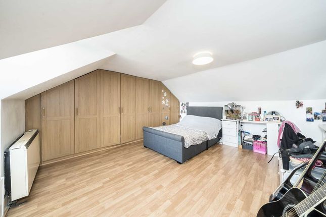 Marriott Road, London N4, 4 bedroom maisonette for sale - 67006872 ...