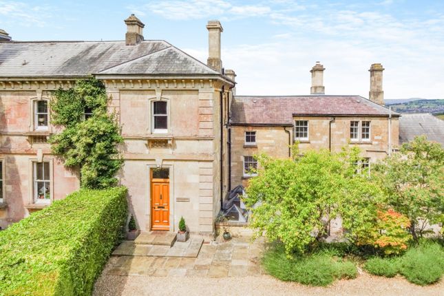 Moor Court, Rodborough Common, Stroud GL5, 4 bedroom detached house for ...