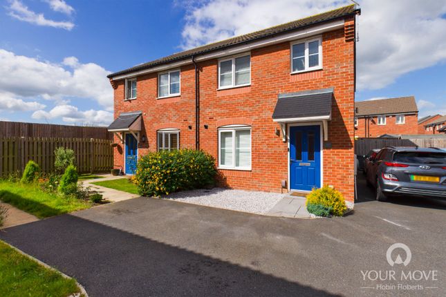 Damselfly Road Pineham Village Northampton Nn4 3 Bedroom Semi