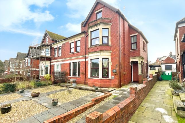 Homes for Sale in Pontypool - Buy Property in Pontypool - Primelocation