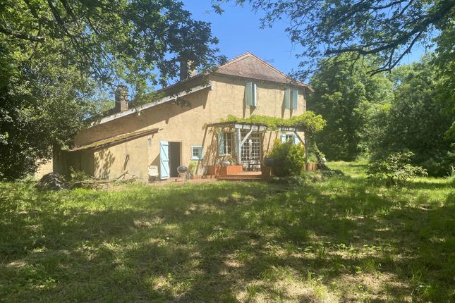 Riscle, Midi-Pyrenees, 32400, France, 8 bedroom farmhouse for sale ...
