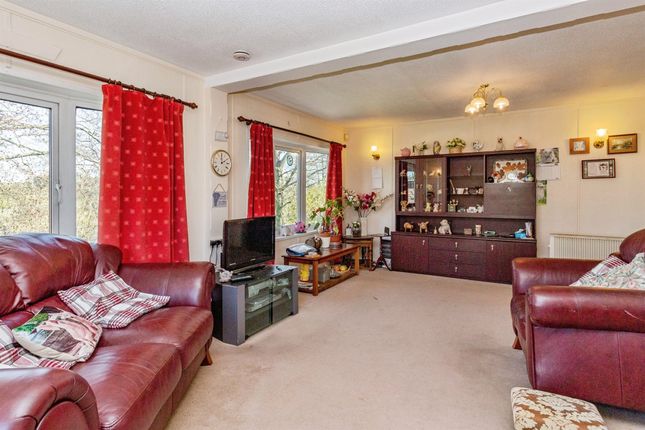 Lodgefield Park, Stafford ST17, 2 bedroom mobile/park home for sale ...