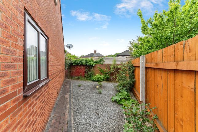 Perth Street West, Hull HU5, 2 bedroom detached bungalow for sale ...