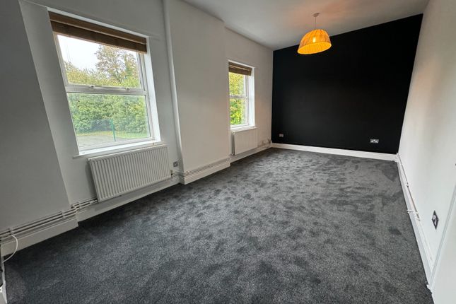 Shrewsbury Road, Oxton, Wirral CH43, 2 bedroom flat to rent - 68447682 ...