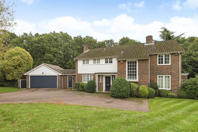 5 bed property for sale in Corbar Close, Barnet EN4 - Zoopla