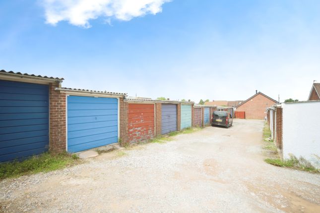 Manor Close, Chard TA20, 1 bedroom end terrace house for sale ...