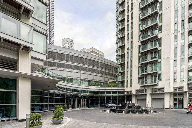 Pan Peninsula Square, London E14, 2 bedroom flat to rent - 69399596 ...