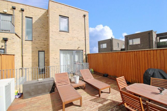 Sandy Road, Erith DA8, 3 bedroom property for sale - 64318406 ...