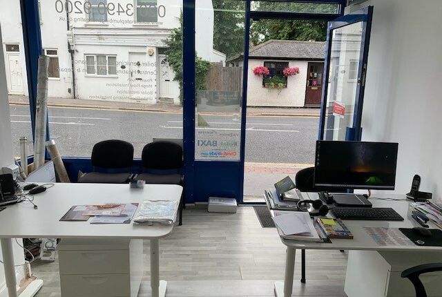 Woodside Green, Woodside, Croydon SE25, retail premises to let ...