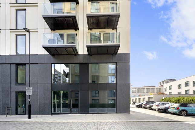 6 John Harrison Square, London E16, retail premises for sale - 68900907 | PrimeLocation